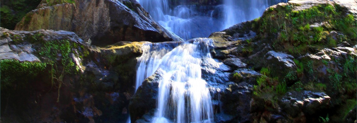 Waterfall of the river Belelle – Casa Pousadoira